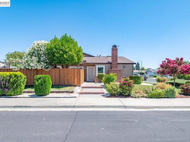 4106 Pinon Way