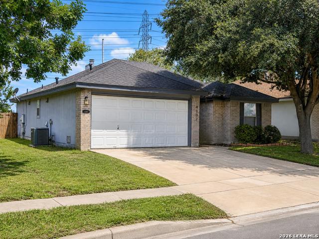 4107 Mistflower Dr