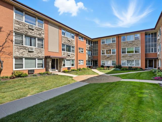 4107 N Keeler Ave, Unit 2H, Chicago, IL 60641 | Compass