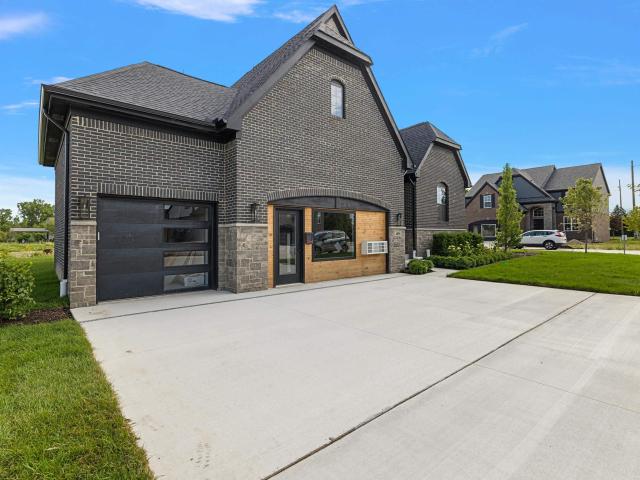 4107 Blossom Drive