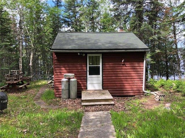 4107 Frontage Rd, Orr, MN 55771