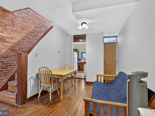 4107 Ludlow St, Philadelphia, PA 19104