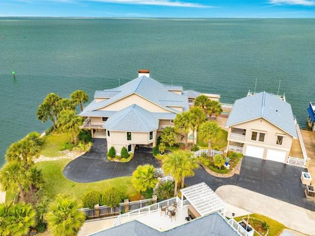 4107 W Bayside Way, Jamaica Beach, TX 77554
