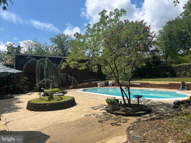 4107 Watkins Trail