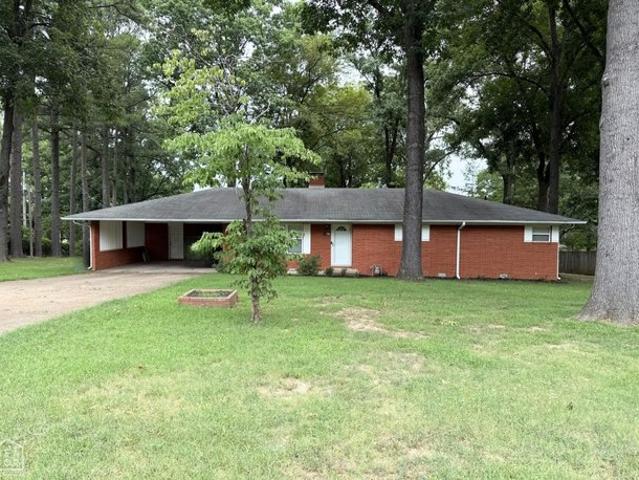 4108 Oakhill Ln, Jonesboro, AR 72405