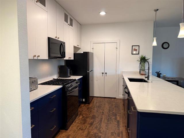4108 Office Parkway # 303
