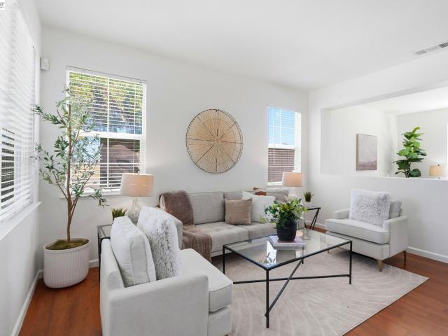 4108 Regatta Dr