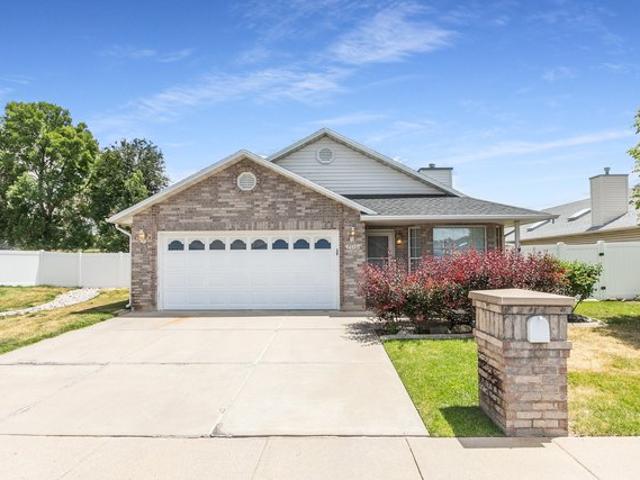 4108 S 950 E, South Ogden, UT 84403
