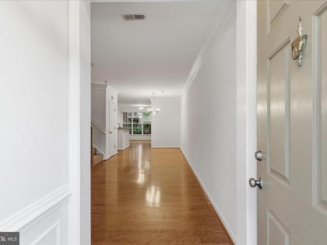 4108 Vanderbilt Court
