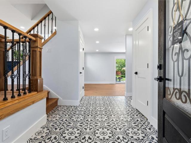 4109 Mesa Lane