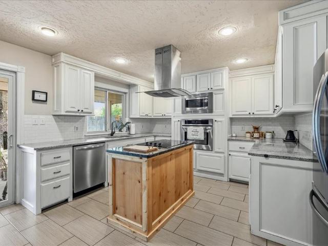 4109 Morrison Court