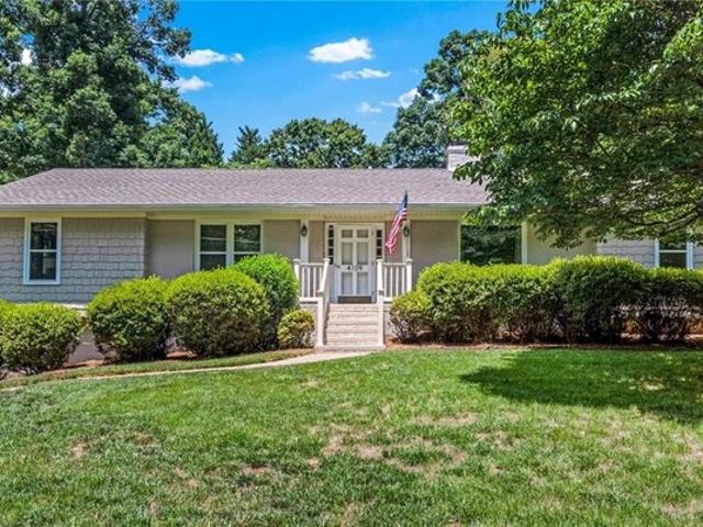 4109 Allistair Rd, Winston Salem, NC 27104