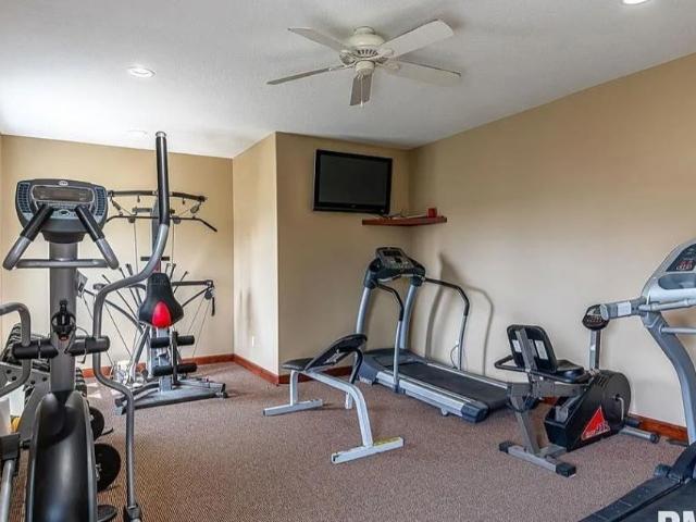 4109 Creek Hill Drive # 9