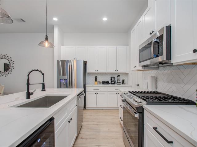 4109 Hare St, Unit A, Houston, TX 77020 | MLS #69539 | Compass
