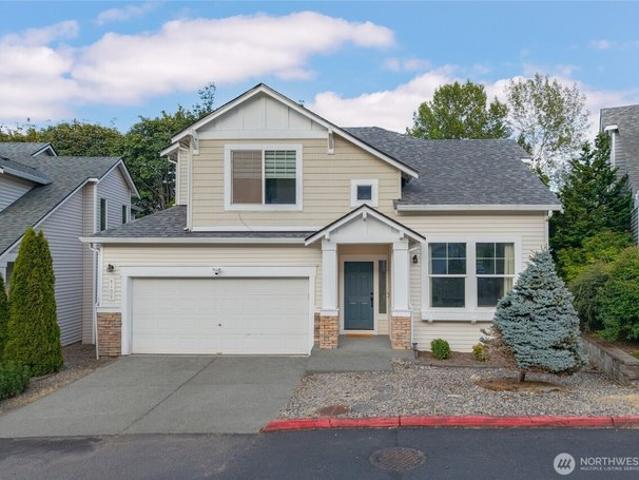 4109 S 220th Pl Unit 18, Kent, WA 98032