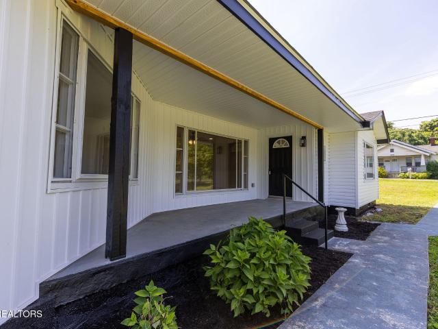 4109 Woodlawn Pike