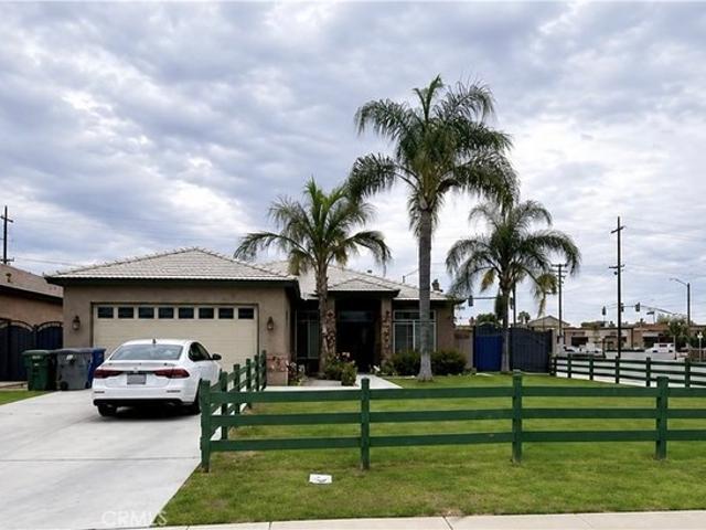 4100 Northwind Dr, Bakersfield, CA 93313