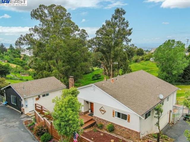 4100 Arbutus Ct, Hayward, CA 94542