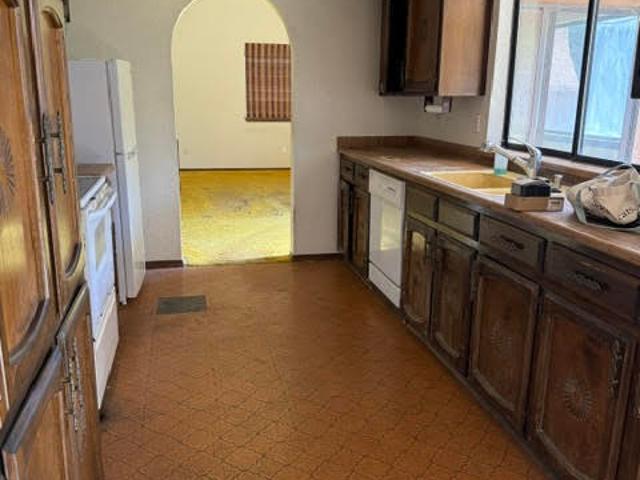 4100 Cibola Village Drive NE