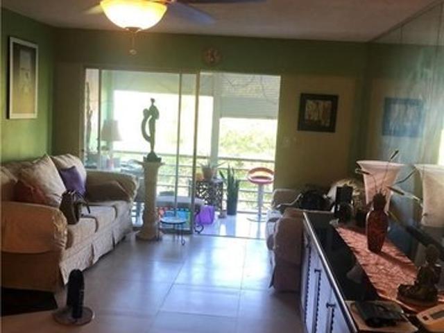 4100 Crystal Lake Dr Apt 407, Deerfield Beach, FL 33064