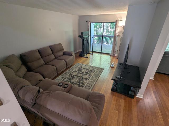 4100 Five Oaks 41