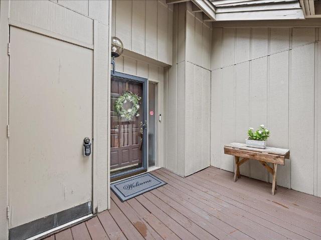 4100 Five Oaks Drive 27