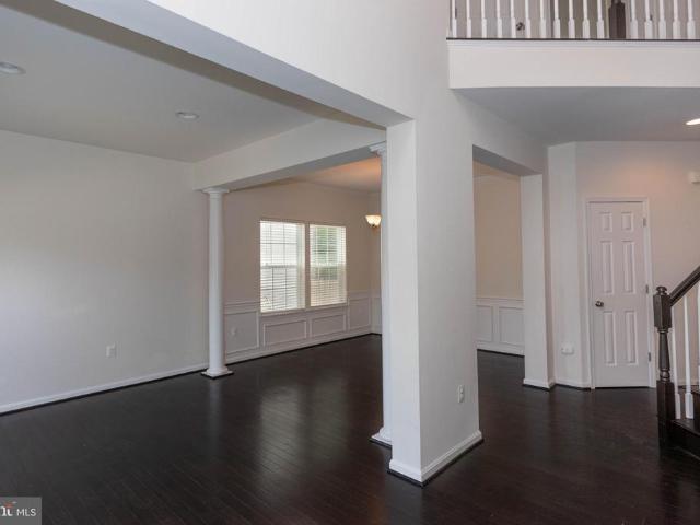 4100 Presidential Hill Loop