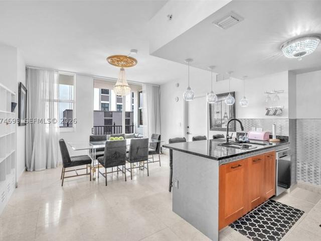 4100 Salzedo St Apt 519, Coral Gables, FL 33146