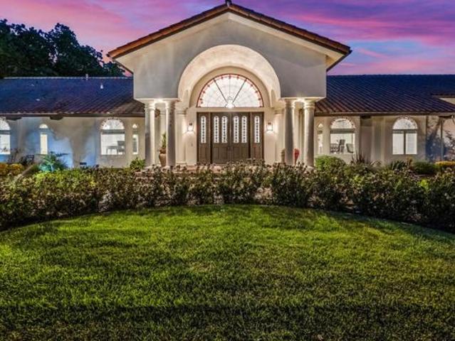 4100 Valley Spring Dr, Westlake Village, CA 91362