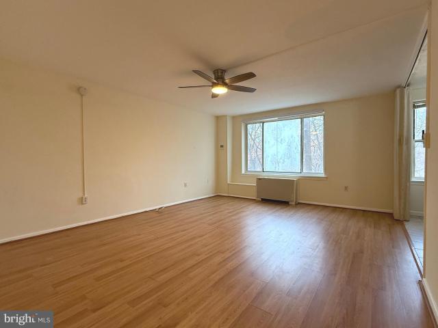 4100 W St NW, Unit 303, Washington, DC 20007 | MLS #DCDC2250