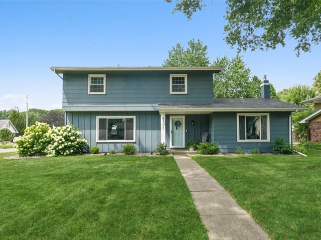 4100 83rd St, Urbandale, IA 50322