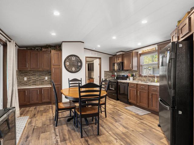 41018 Tomahawk Drive