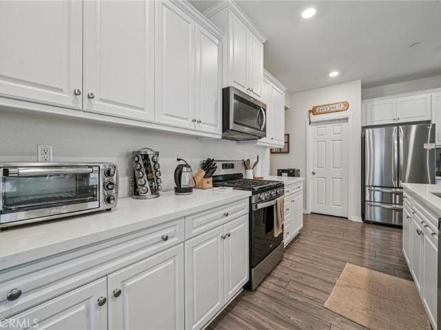 41018 Chambord Dr, Lake Elsinore, CA 92532 | MLS #PW26153