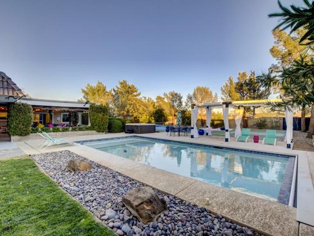 4101 Del Monte Ave, Las Vegas, NV 89102