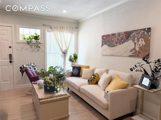 4101 Douglas Ave 201, Dallas, TX