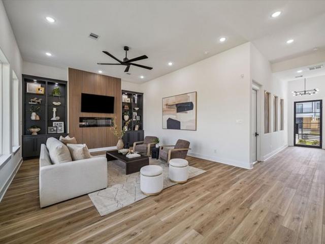 4101 Kewanee St, Houston, TX 77051
