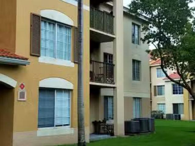 4101 San Marino Blvd #207, West Palm Beach, FL 33409
