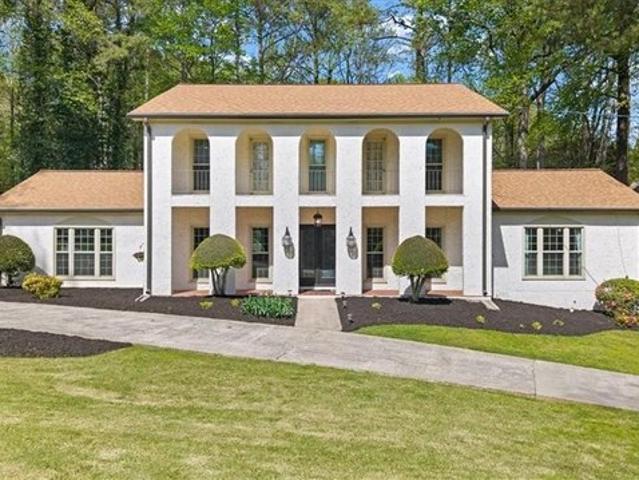 4101 Thunderbird Dr SE, Marietta, GA 30067