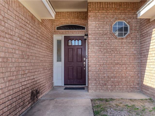 4101 Whispering Oak Drive