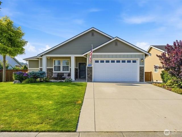 4102 McLaughlin Rd, Mount Vernon, WA 98273