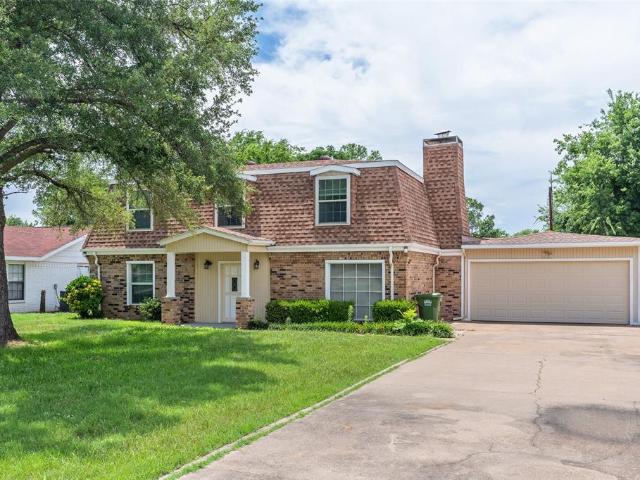 4102 Apache Trail Court