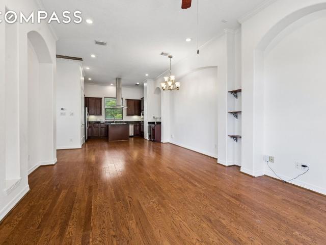 4102 Bonner View Ln, Houston, TX