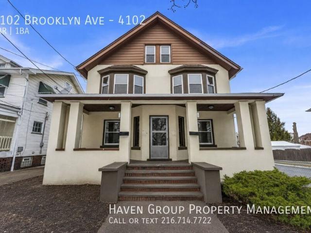 4102 Brooklyn Ave | Right Side, Cleveland, Ohio, 44109 Spacious 3 bed 1 bath multi family home!