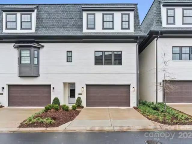 4102 Closeburn Townes Court, Charlotte, NC 28210