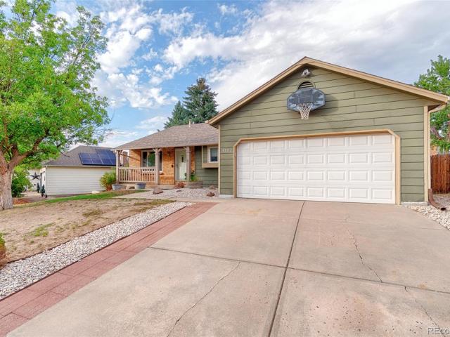 4102 S Dunkirk Way