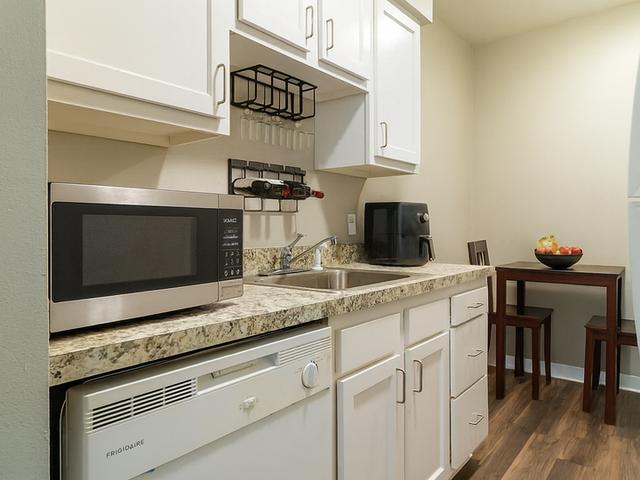 4102 Valley Rd. 1 Bedroom Apartment for Rent at 4102 Valley Rd, Cleveland, OH 44109 Old Brooklyn