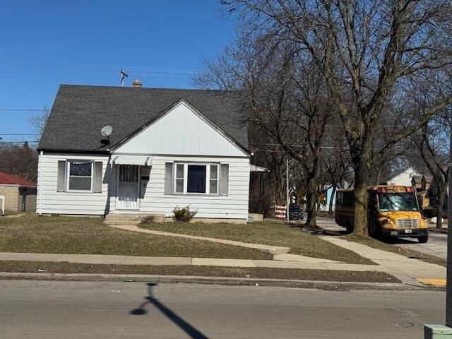 4102 W Capitol Dr, Milwaukee, WI 53216