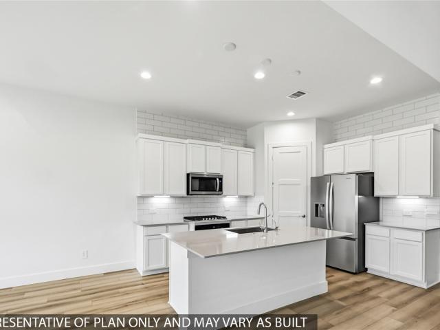 41038 Riverside Meadows Drive