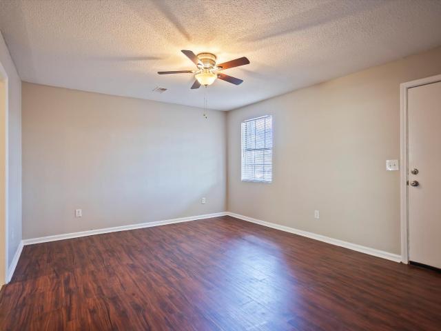 4103 Mack Lane