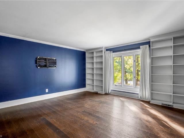 4103 Oak Hollow Drive